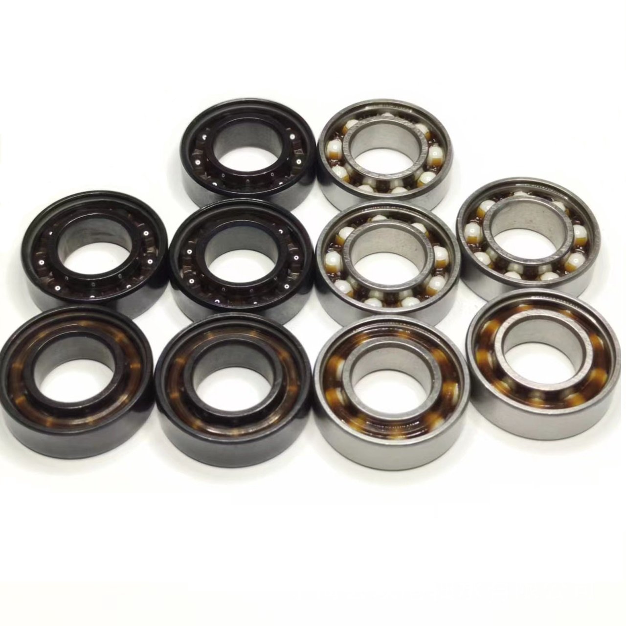 What are the Differences Between Ceramic Ball Bearings and Steel Ball ...